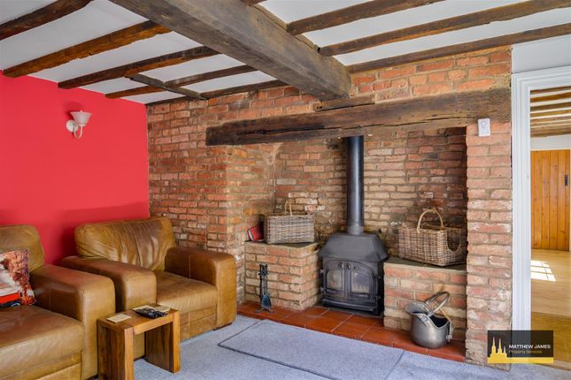 Main Road, Ansty, Coventry CV7, 6 bedroom cottage for sale - 70345085 ...