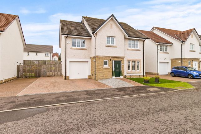 Homes for Sale in Cumbernauld - Buy Property in Cumbernauld - Primelocation