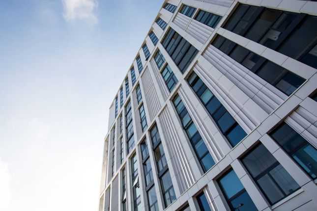 Lockington Road, Battersea, London SW84Be SW8, 2 bedroom flat for sale ...