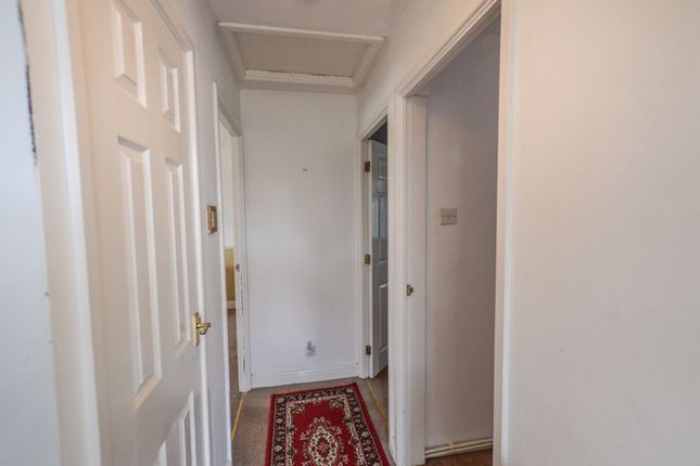 Fitzwilliam Road, Stamford PE9, 2 bedroom semi-detached bungalow for ...