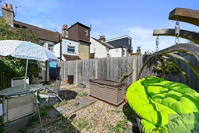 Clarence Road, Sutton SM1, 2 bedroom terraced house for sale - 63534496 ...