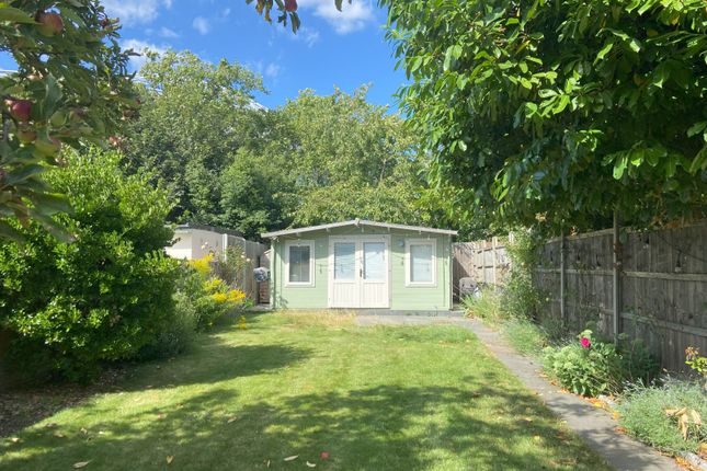 Oakington Manor Drive, Wembley, Middlesex HA9, 3 bedroom semi-detached ...