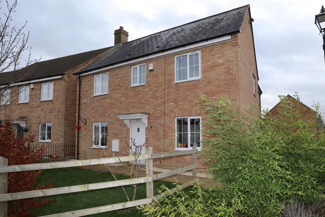 4 bed detached house for sale in Juniper Way, Witham St. Hughs, Lincoln ...
