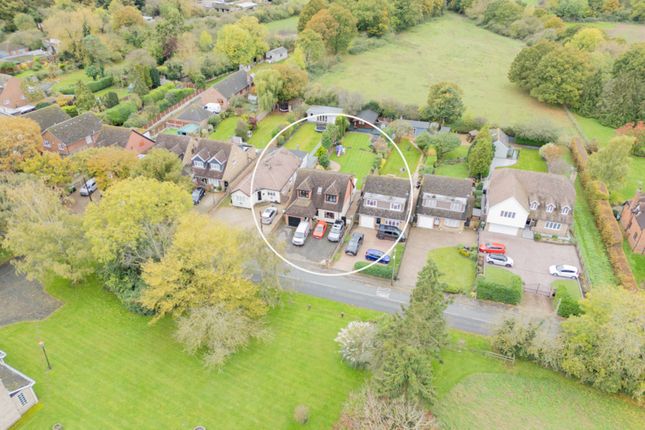 Castledon Road, Wickford SS12, 4 bedroom detached house for sale ...