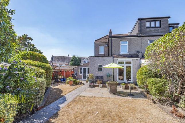 Water Lane Seven Kings Ilford Ig3 3 Bedroom End Terrace House For
