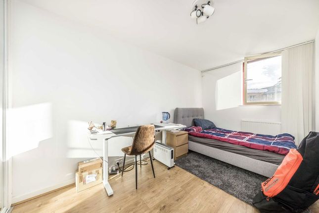 Asher Way, London E1W, 3 bedroom flat for sale - 69302160 | PrimeLocation