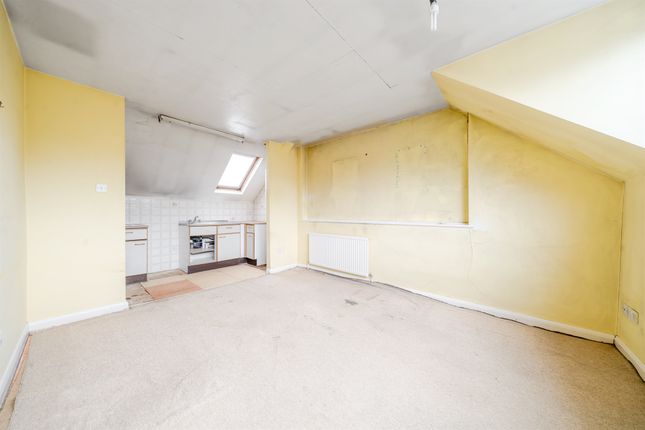 Gordon Road, London W5, 2 bedroom flat for sale - 69254180 | PrimeLocation