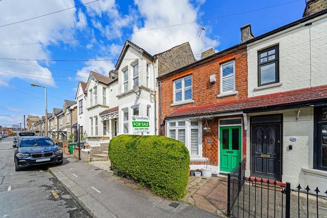 Garfield Road, North Chingford E4, 2 bedroom terraced house for sale ...