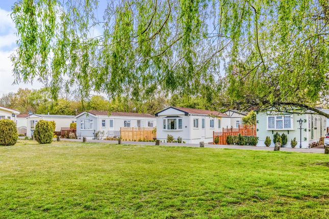 Homes for Sale in Sunningdale, Mobile Home Park, Colden Common ...