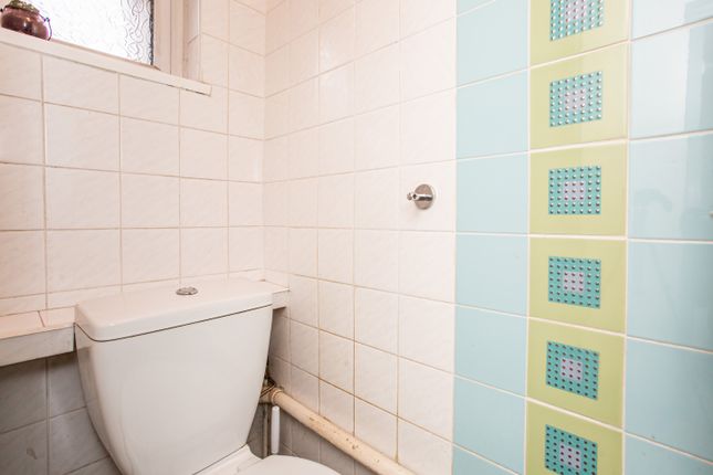 Frostic Walk, London E1, 4 bedroom end terrace house for sale ...