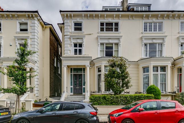 Belsize Park, Belsize Park, London NW3, 4 bedroom flat to rent ...