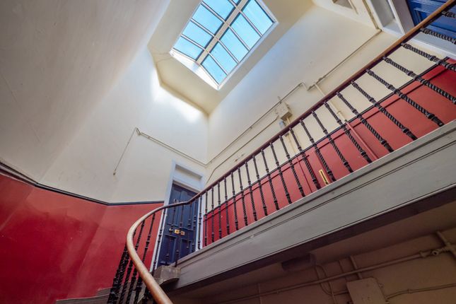 16 (3F1) Comiston Road, Edinburgh EH10, 2 bedroom flat for sale ...