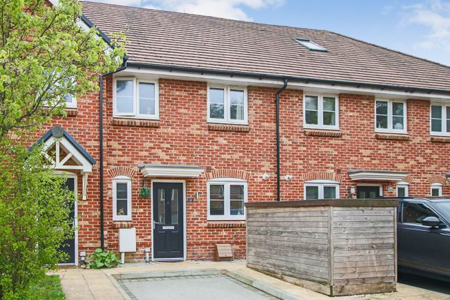Bramble Way, Crawley Down, Crawley RH10, 2 bedroom terraced house for ...