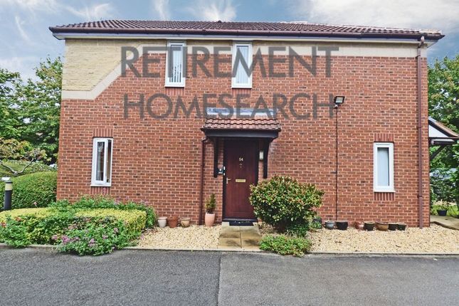 2 bed flat for sale in Old Lode Lane, Solihull B92 - Zoopla