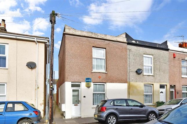 Victoria Street, Sheerness, Kent ME12, 3 bedroom end terrace house for ...