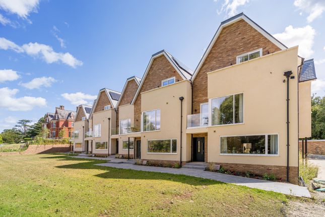 Homes for Sale in Hawkhurst - Buy Property in Hawkhurst - Primelocation