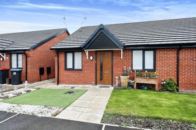 Chillingham Road, Winsford CW7, 2 bedroom semi-detached bungalow for ...