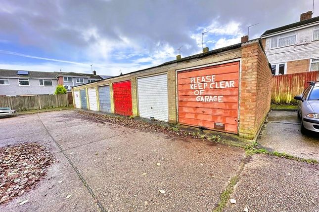 Burnham Walk, Rainham, Gillingham ME8, 3 bedroom end terrace house for ...
