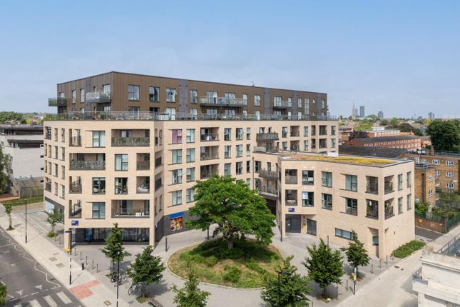 Matthias Road, London N16, 2 bedroom flat for sale - 69086520 ...