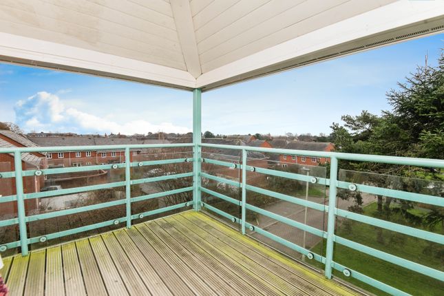 Russell Walk, Exeter, Devon EX2, 2 bedroom flat for sale - 69061698 ...