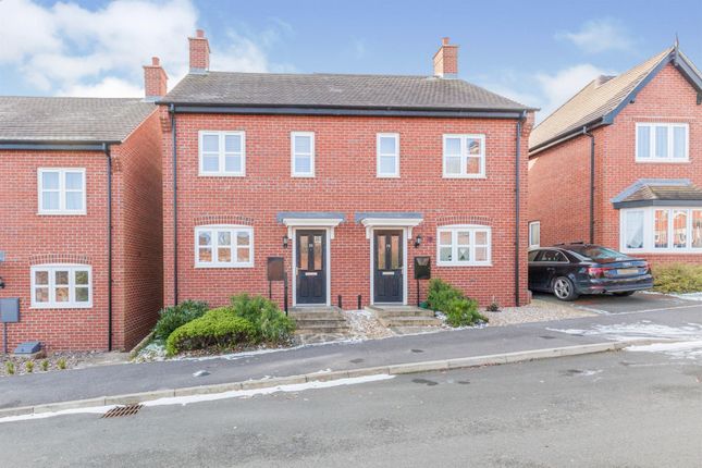 Spire Close Ashbourne De6 2 Bedroom Semi Detached House For Sale