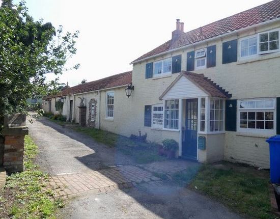 3 bed farmhouse for sale in Hunmanby Road, Burton Fleming, Driffield ...