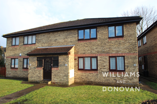 Clay Hill Road, Basildon, Essex SS16, 2 bedroom flat to rent - 69573013 ...