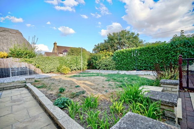 Bramley Drive, Offord D'arcy, St. Neots, Cambridgeshire PE19, 3 bedroom ...