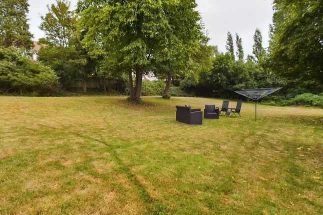 Chinbrook Road, London SE12, 2 bedroom flat to rent - 65495553 ...