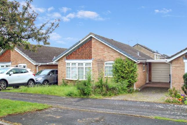 Beverley, Toothill, Swindon SN5, 2 bedroom detached bungalow for sale ...