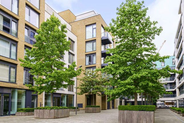 Pear Tree Street, London EC1V, 2 bedroom flat for sale - 61651761 ...