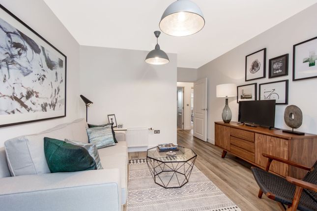 Waters Road, London SE6, 1 bedroom flat for sale - 66590472 | PrimeLocation