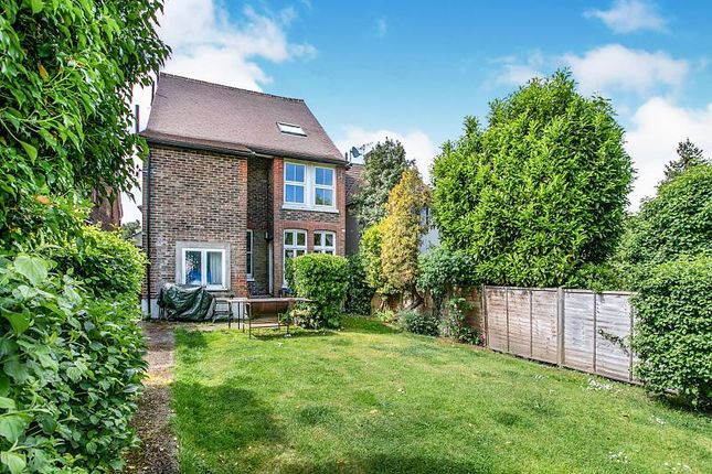 Reigate Road, Reigate RH2, studio to rent - 63740646 | PrimeLocation