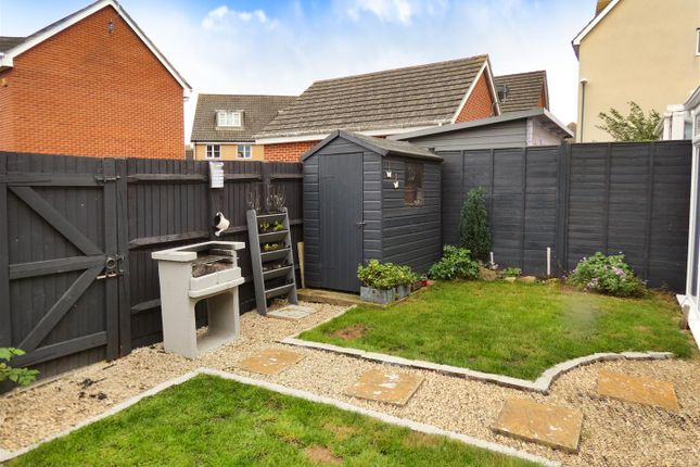 Stammer Road, Wick, Littlehampton BN17, 2 bedroom terraced house for ...