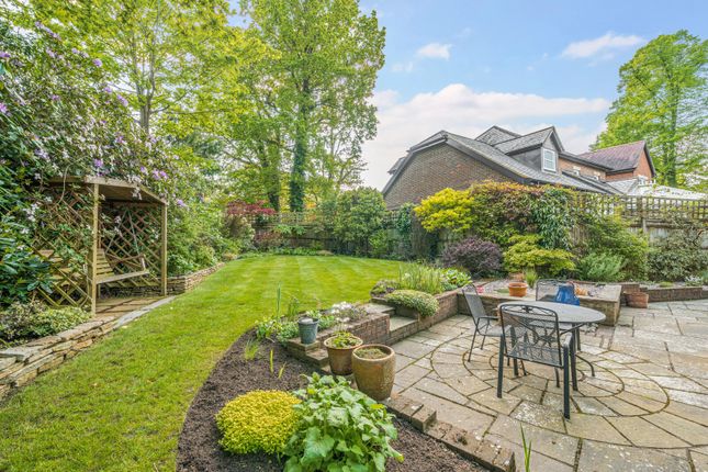 Maybury Hill, Woking GU22, 4 bedroom detached house for sale - 67480537 ...