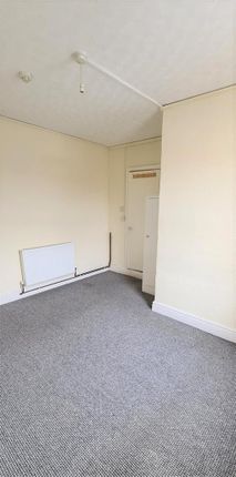 John Street, Rhyl LL18, 1 bedroom flat to rent - 61418789 | PrimeLocation