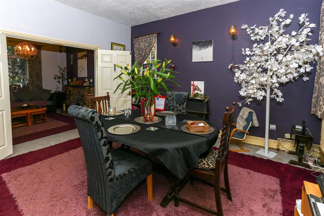 Well Street Biddulph Stoke On Trent St8 3 Bedroom Semi Detached