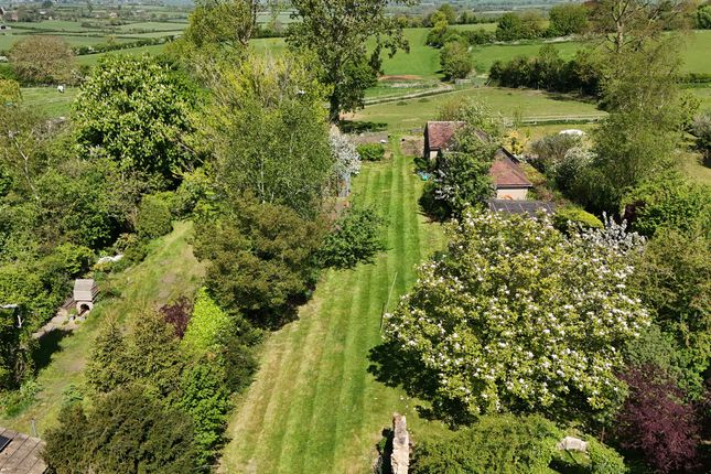 Applegarth, Church Lane, Oving, Aylesbury, Buckinghamshire HP22, 4 ...