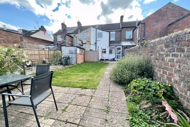Victoria Street, Dunstable LU6, 3 bedroom terraced house for sale ...