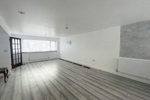Woolmer Green, Basildon SS15, 3 bedroom terraced house to rent ...