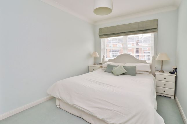 4 Bed Detached House For Sale In Marlborough Gardens Hedge End So30