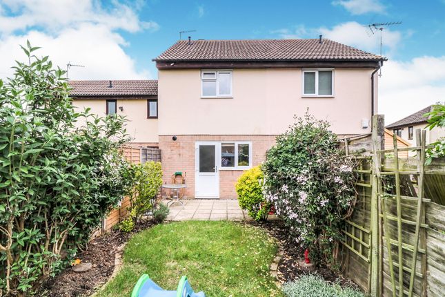 Homes for Sale in Cavell Road, Cheshunt, Waltham Cross EN7 - Buy ...