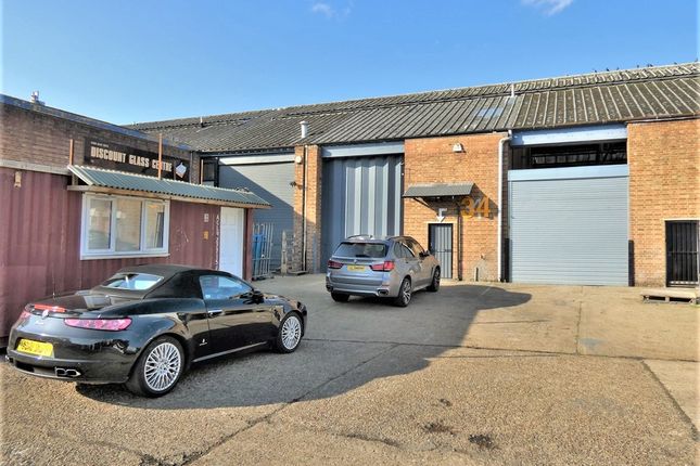 Unit 34, The Waterside Trading Centre, London W7, industrial to let ...