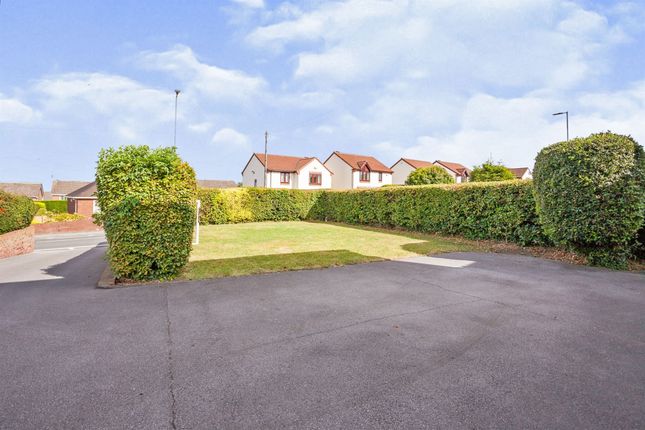 Upper Lane, Netherton, Wakefield WF4, 3 bedroom detached house for sale ...