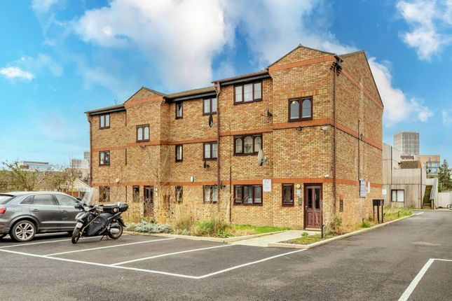 Chobham Road, Maryland, London E15, 2 bedroom flat for sale - 69554940 ...