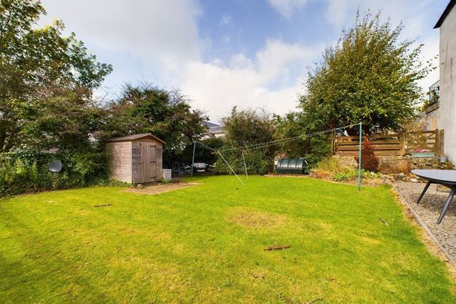 Bells Wynd, Douglas, Lanark ML11, 3 bedroom flat for sale - 65776307 ...