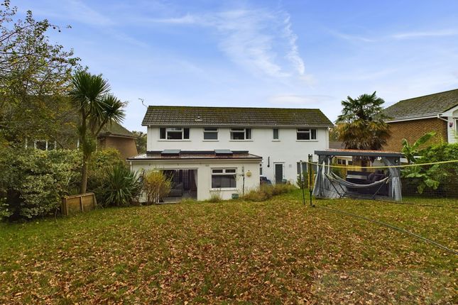 Chanctonbury Way, Crawley RH11, 4 bedroom detached house for sale ...