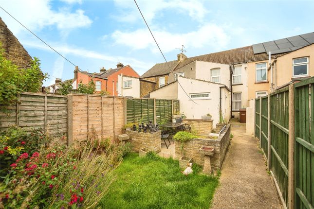 Gillingham Road, Gillingham, Kent ME7, 3 bedroom terraced house for ...