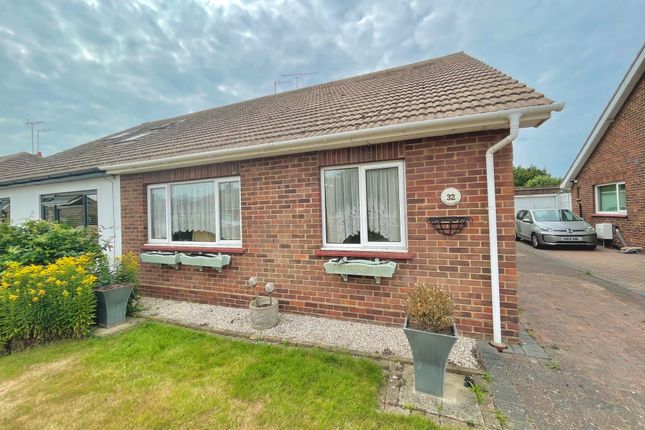 Russells Close East Preston West Sussex Bn16 2 Bedroom Semi Detached
