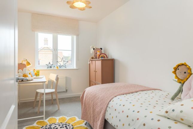 Bierley Lane, Bierley, Bradford BD4, 3 bedroom semi-detached house for ...
